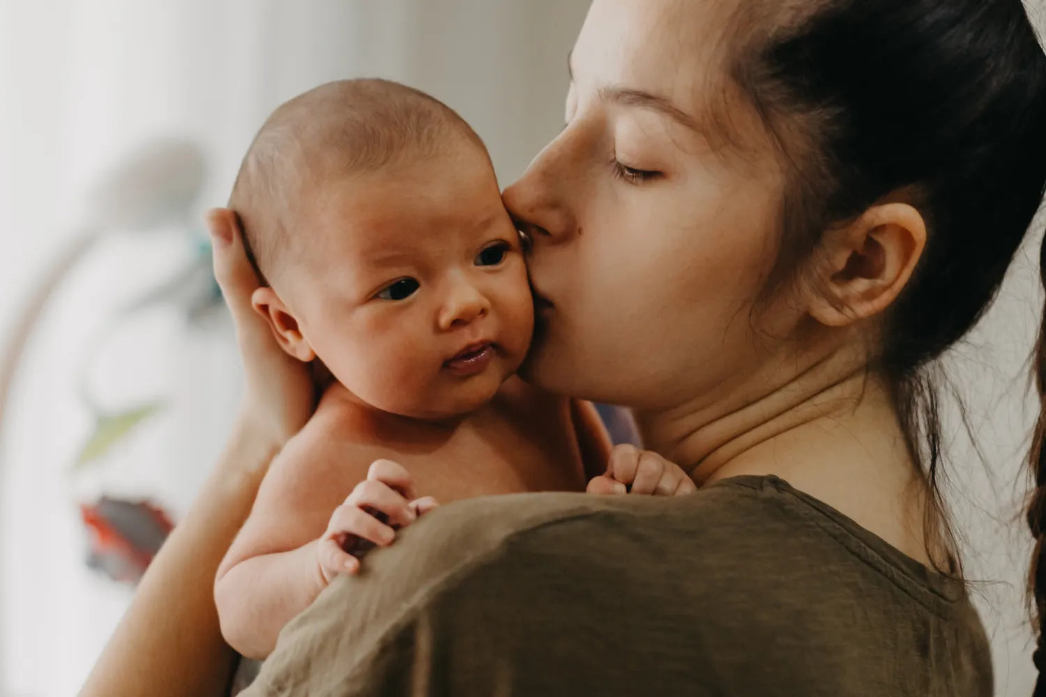 15 Gifts for New Moms That They’ll Truly Appreciate