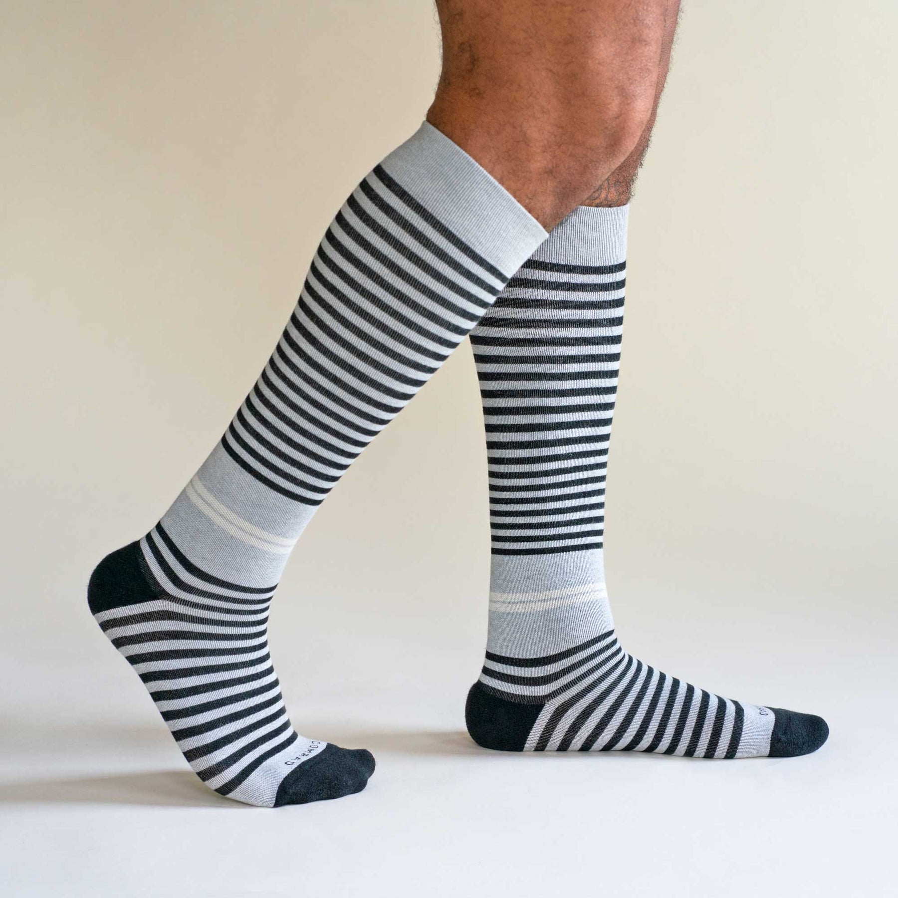 Best Compression Socks for Men | Comrad
